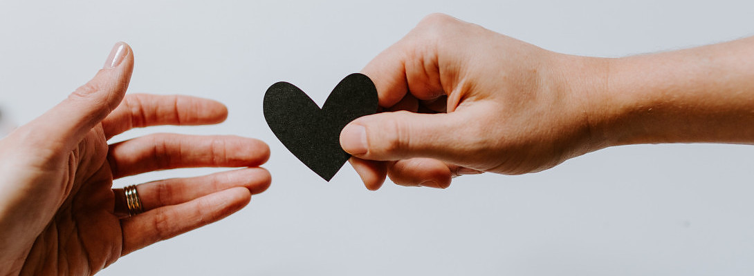 To reciprocate or not?